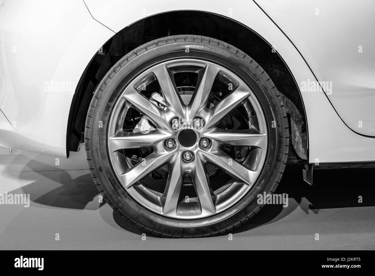 White sports car hi-res stock photography and images - Alamy