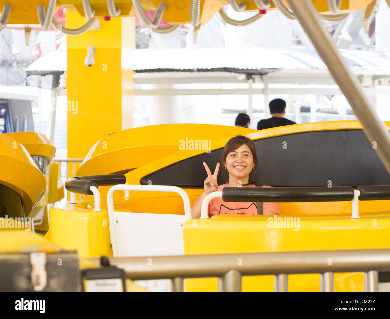 Shoulder rides hi-res stock photography and images - Alamy