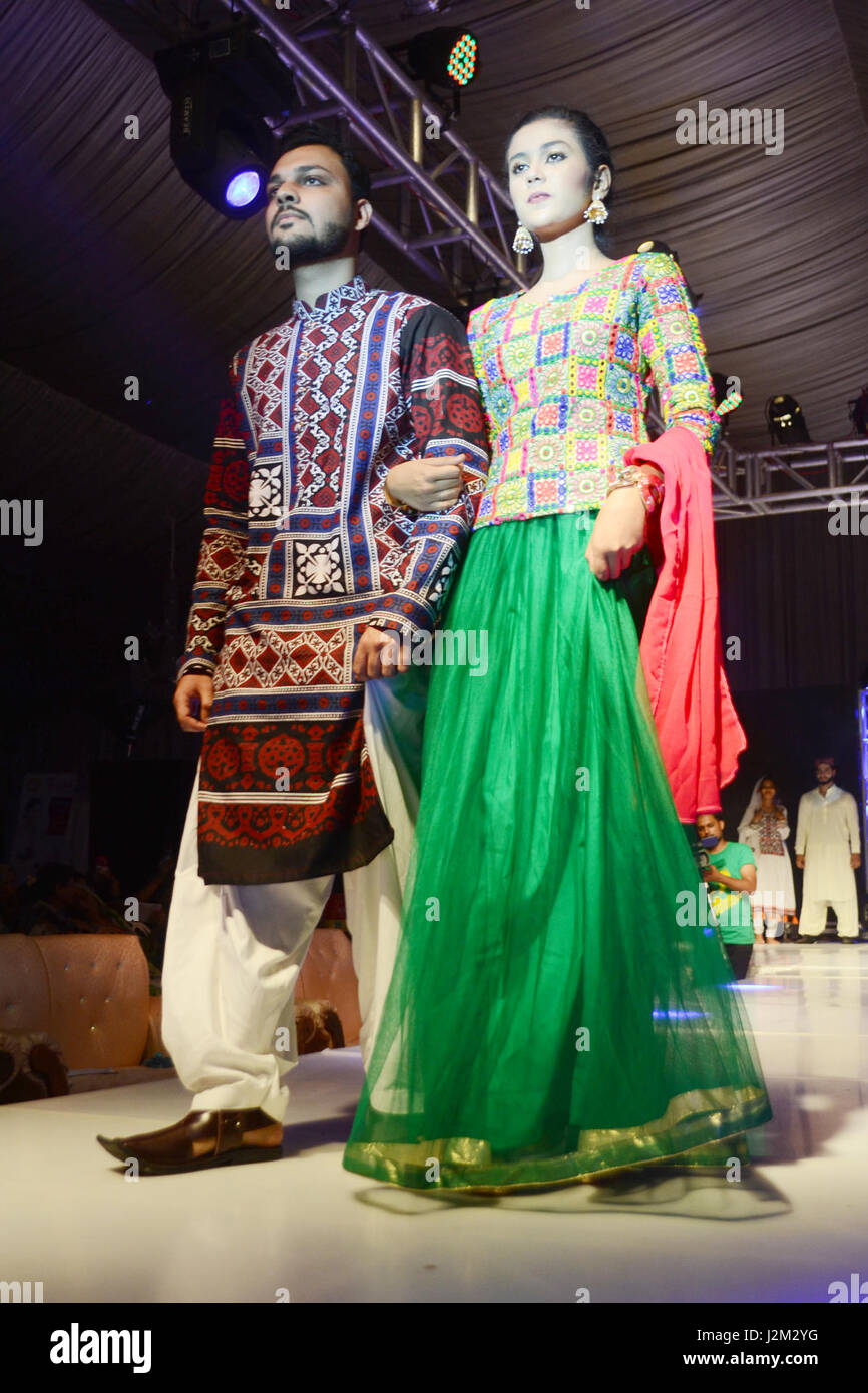 Fashion show ramp walk hi-res stock photography and images - Alamy