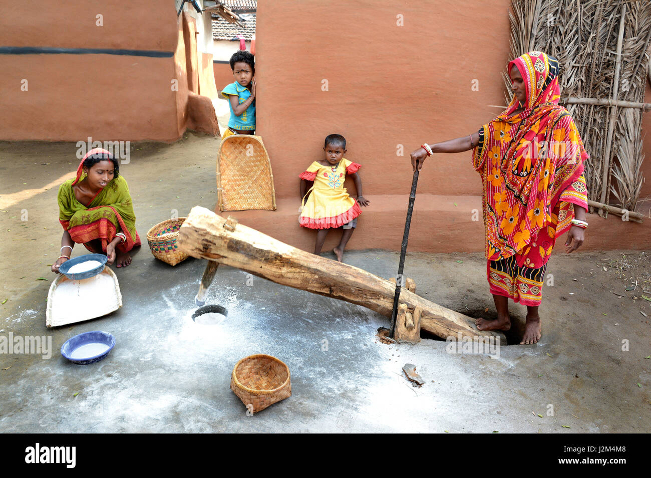 Dheki hi-res stock photography and images - Alamy