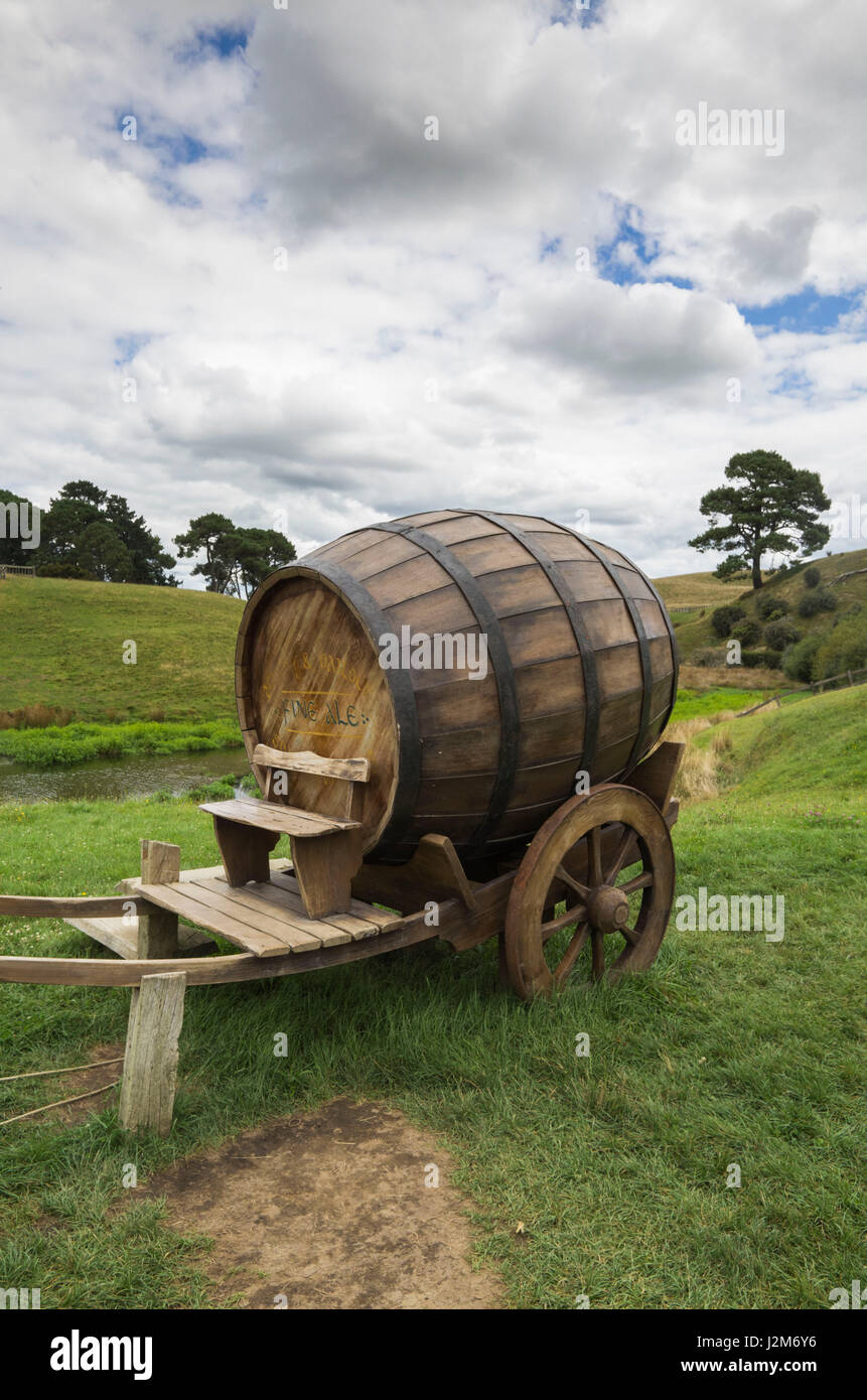 New Zealand, North Island, Matamata, Hobbiton Movie Set, Hobbit ale ...