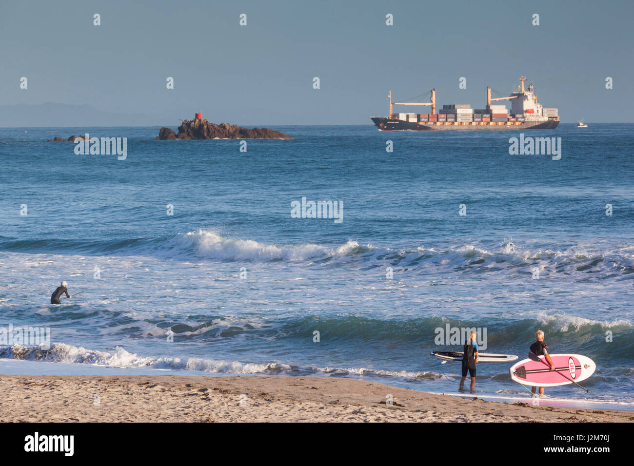 New Zealand, North Island, Mt. Manganui, The Mount Main Beach, surfers ...
