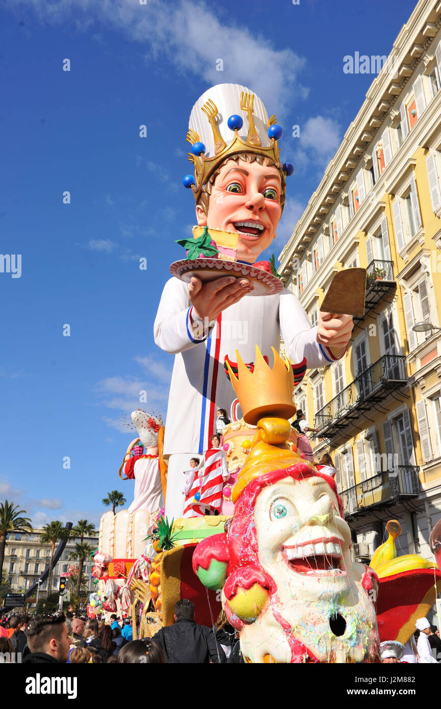 Nice floats carnival france hi-res stock photography and images - Alamy