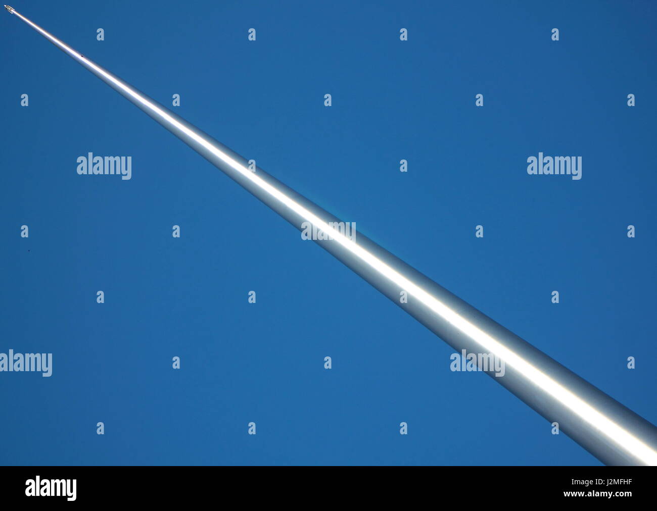 Stainless steel art spire metal hi-res stock photography and images - Alamy