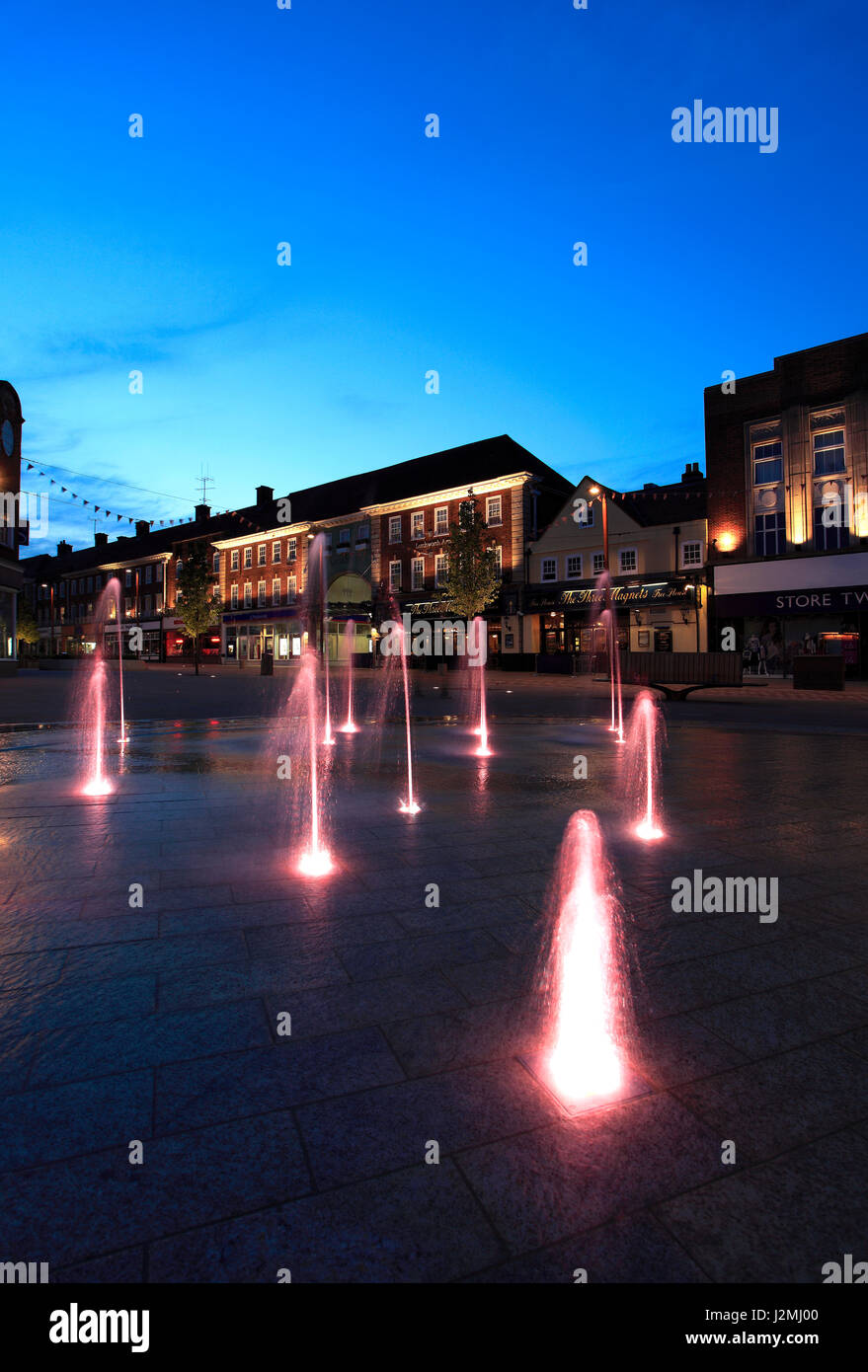 Water Fountains in the Town centre of Letchworth Garden City ...