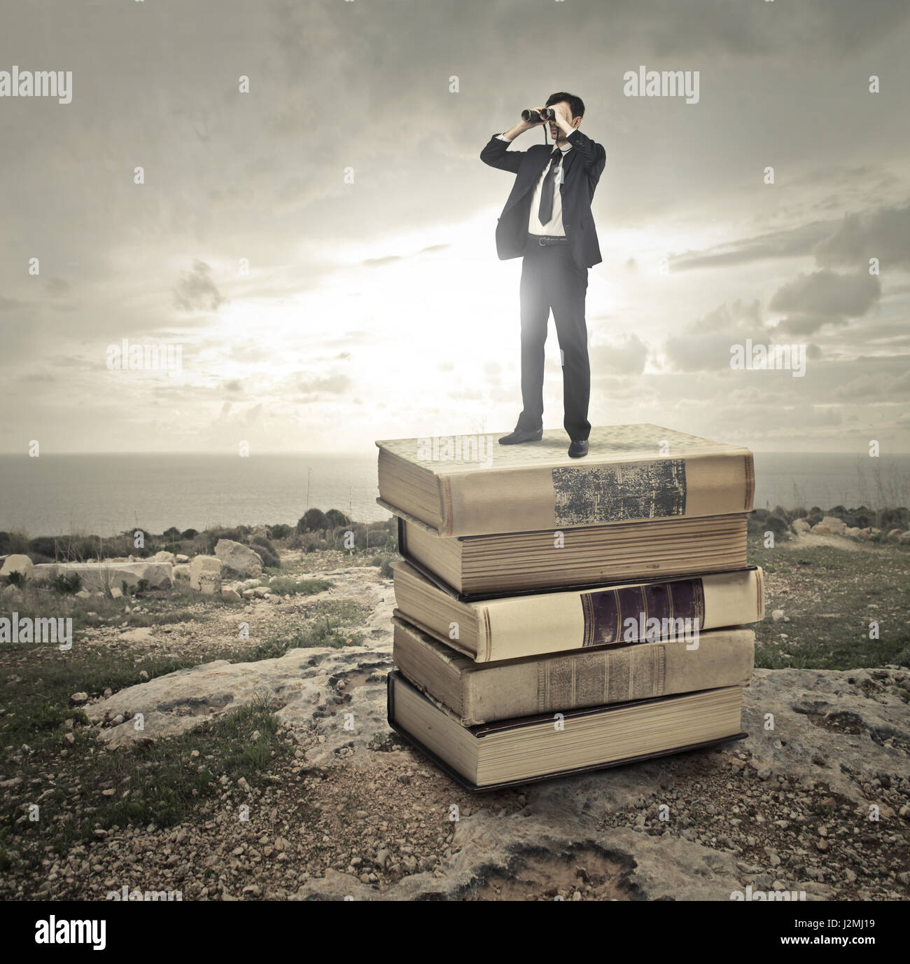 Man write book outdoor hi-res stock photography and images - Alamy