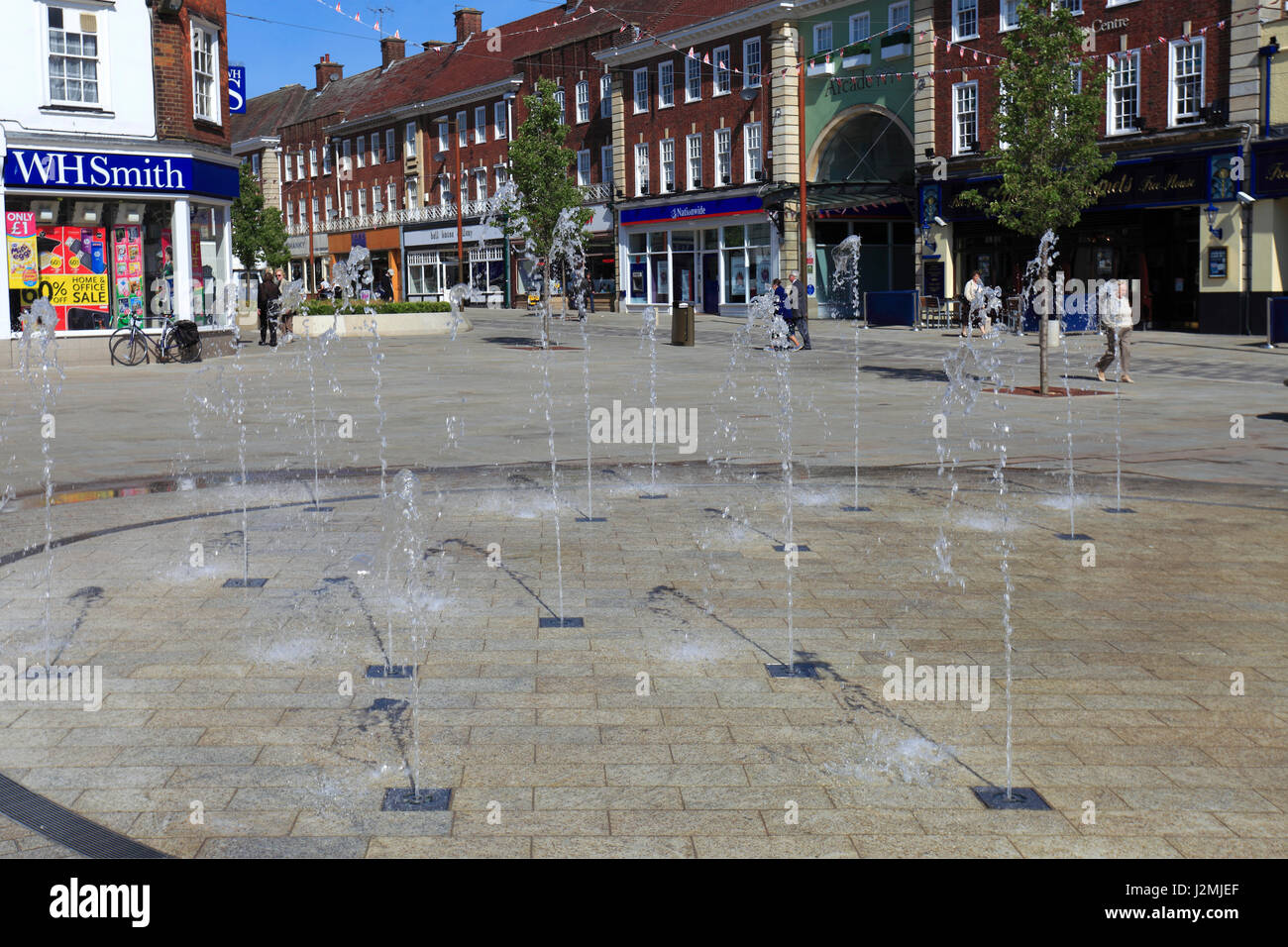 Water Fountains in the Town centre of Letchworth Garden City ...