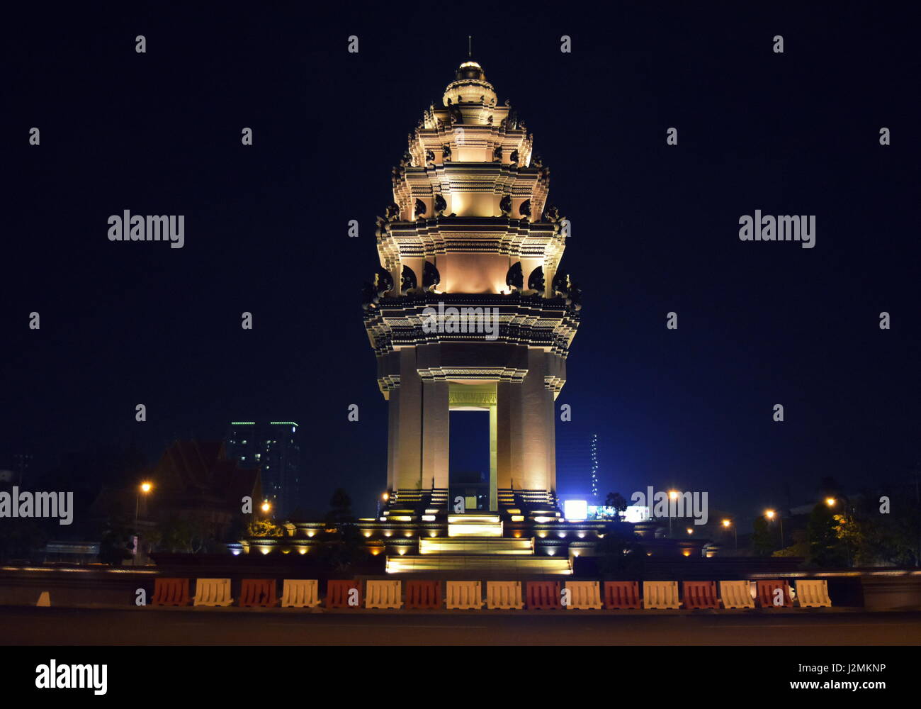 Stupa shaped monument to Cambodia's independence from France, in ...