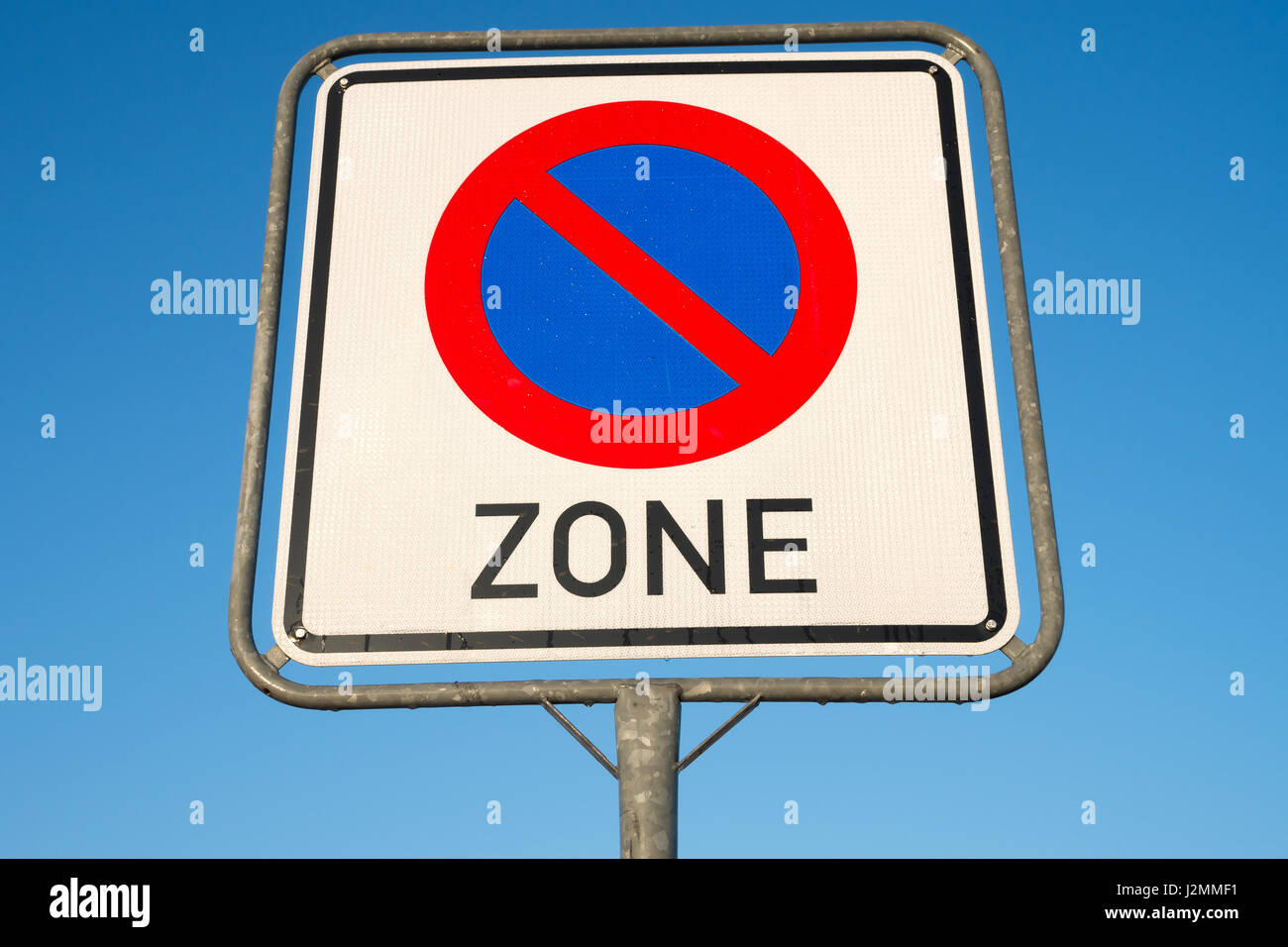 Parking prohibition sign germany hi-res stock photography and images ...