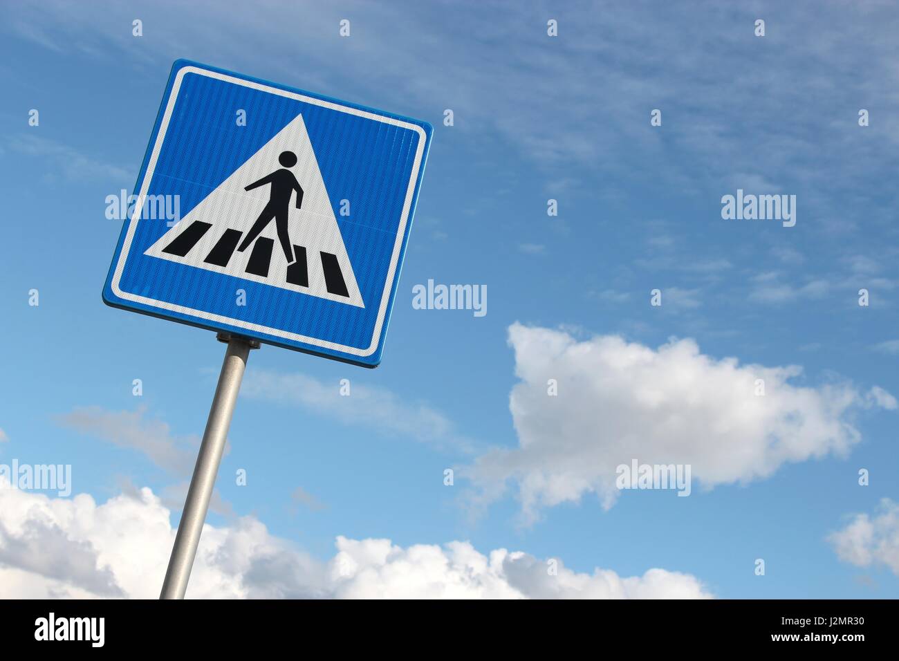 Dutch road sign: pedestrian crossing Stock Photo - Alamy