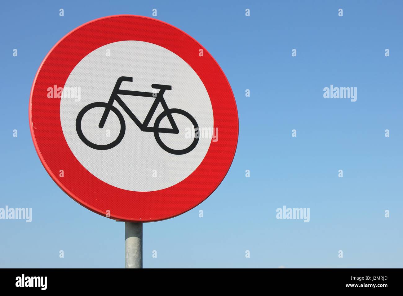 Bike by no entry sign hi-res stock photography and images - Alamy