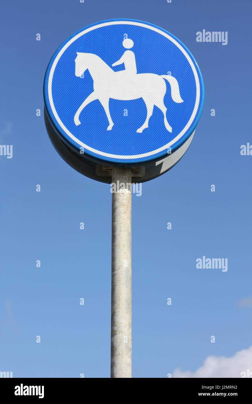 Blue bridleway sign hi-res stock photography and images - Alamy
