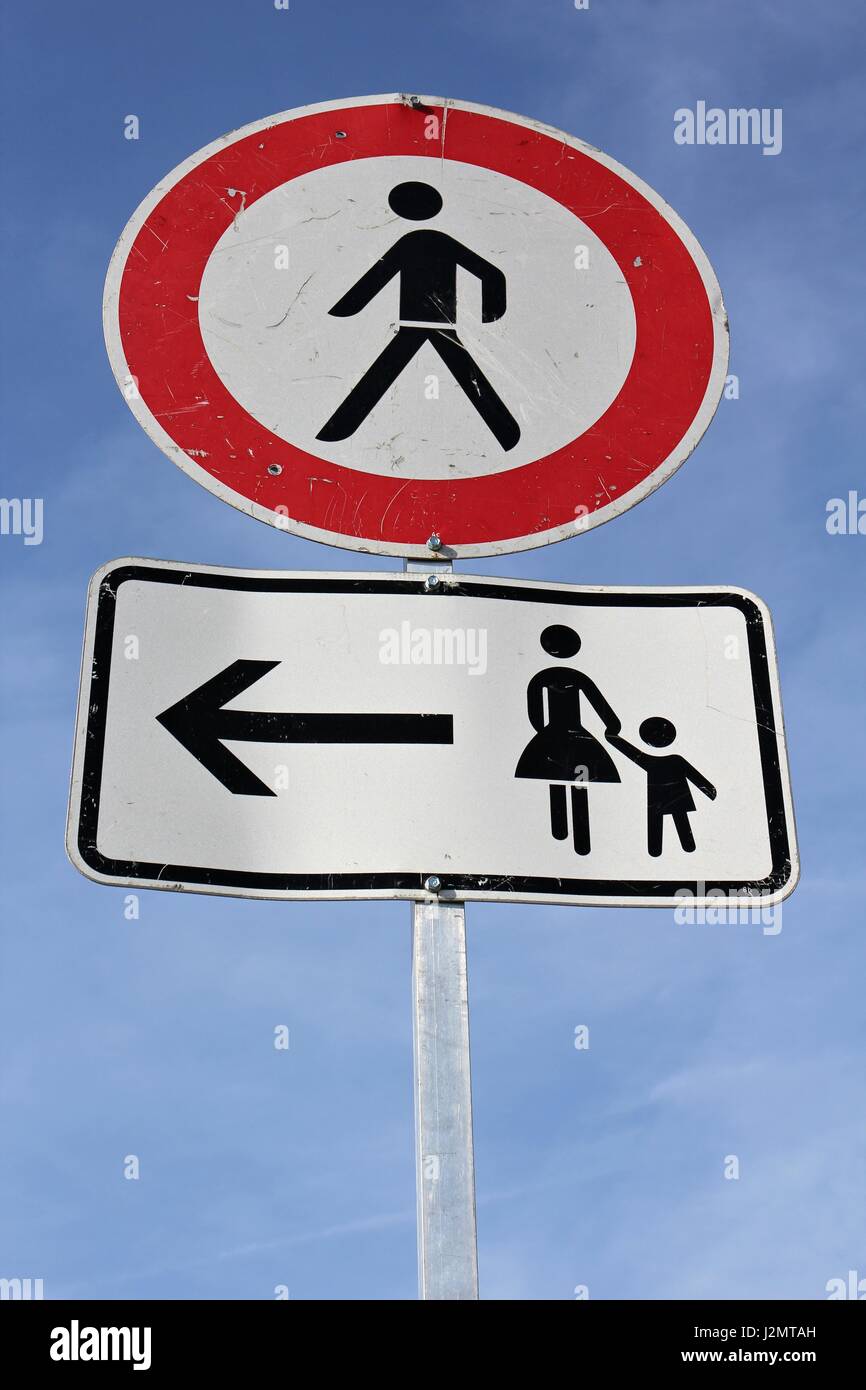 Pedestrians prohibited sign hi-res stock photography and images - Alamy