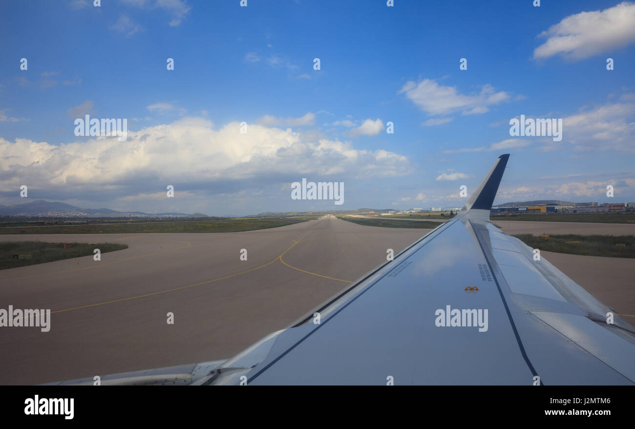 View plane wing during take hi-res stock photography and images - Alamy