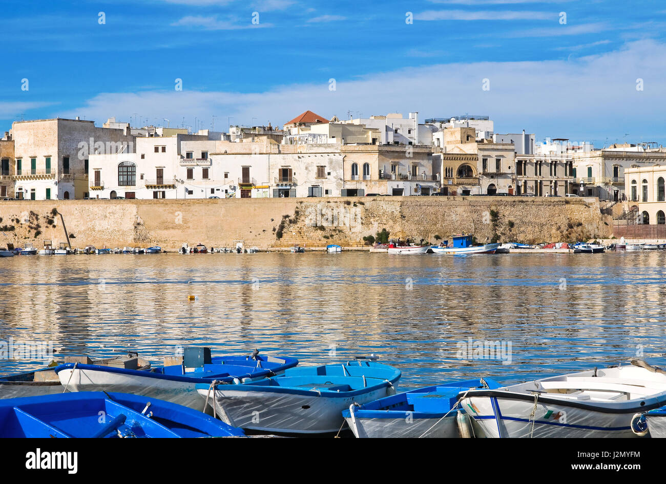 Gallipoli puglia medieval city wall hi-res stock photography and images ...