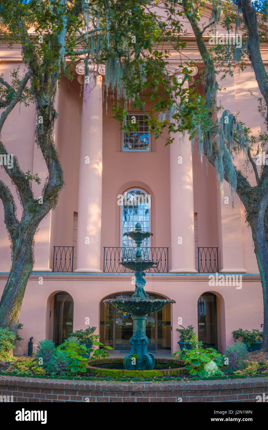 Main Campus of Charleston College, Charleston, South Carolina, USA ... Main Campus of Charleston College, Charleston, South Carolina, USA ...