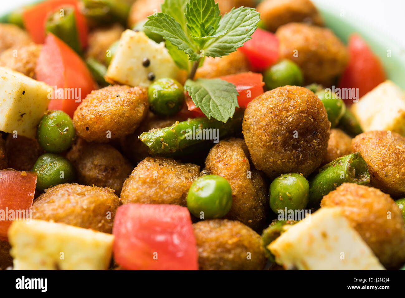 Soya chunks 65 or soya chunk fry is a healthy snack, easy to cook ...