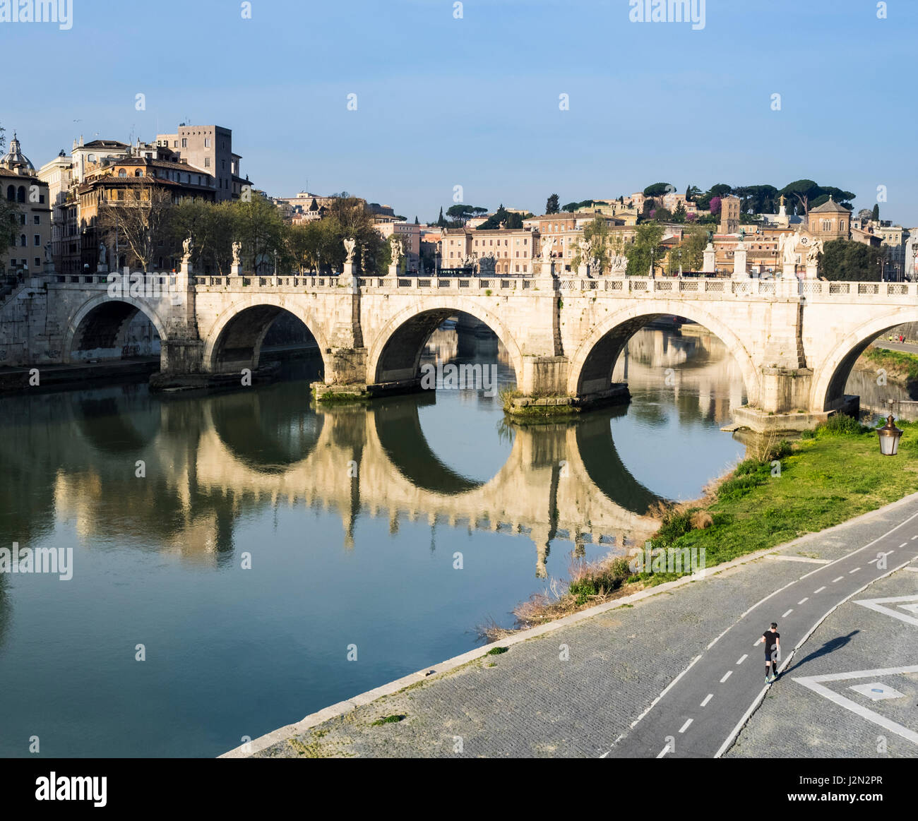 Bridge over Tiber Stock Photo - Alamy