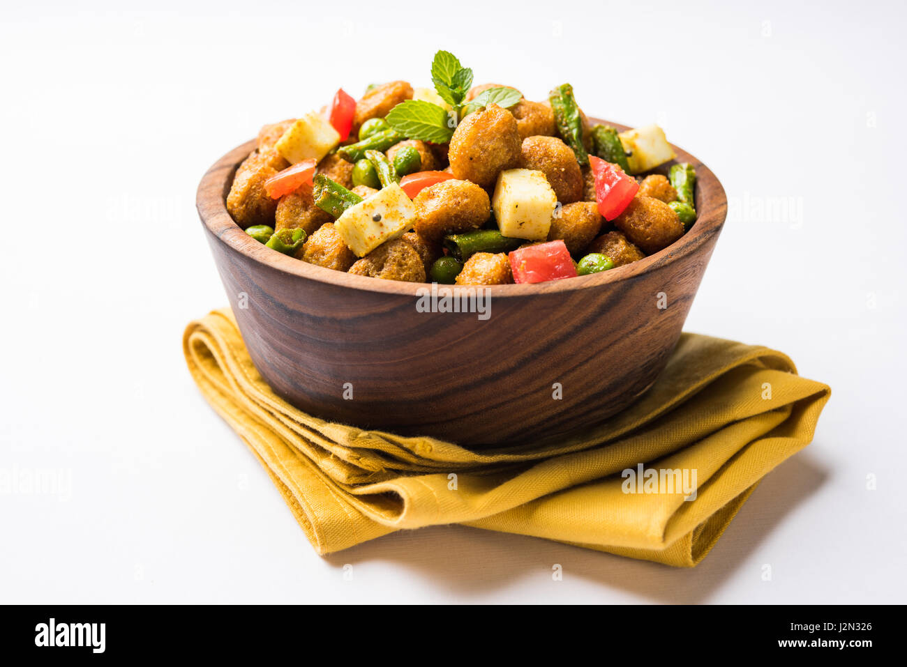 Soya chunks 65 or soya chunk fry is a healthy snack, easy to cook ...