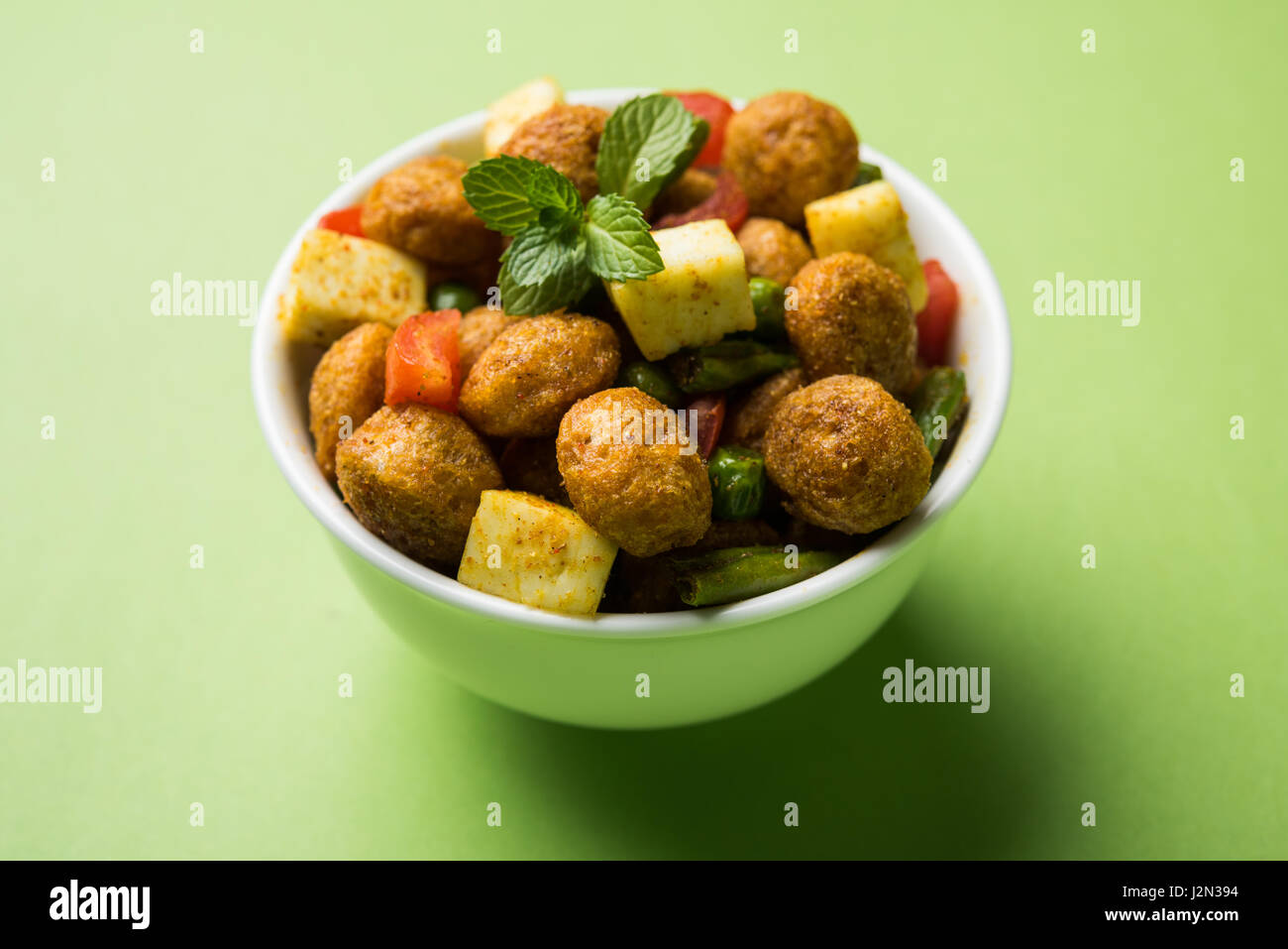 Soya chunks 65 or soya chunk fry is a healthy snack, easy to cook ...