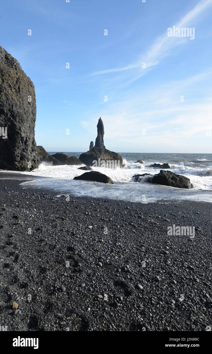 Iceland's volcanic sea stack on Reynisfjara beach Stock Photo - Alamy