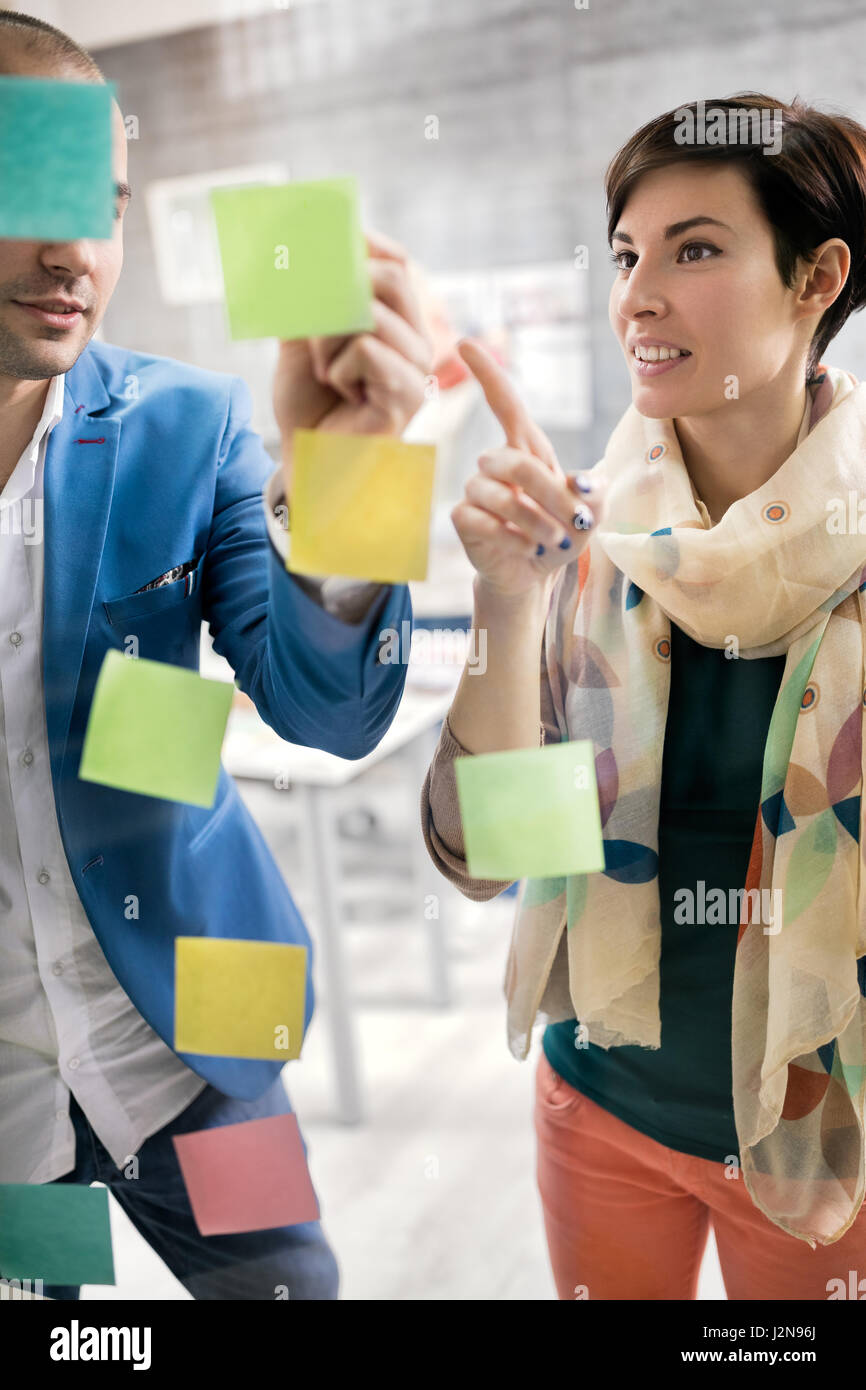 Partner choice hi-res stock photography and images - Alamy