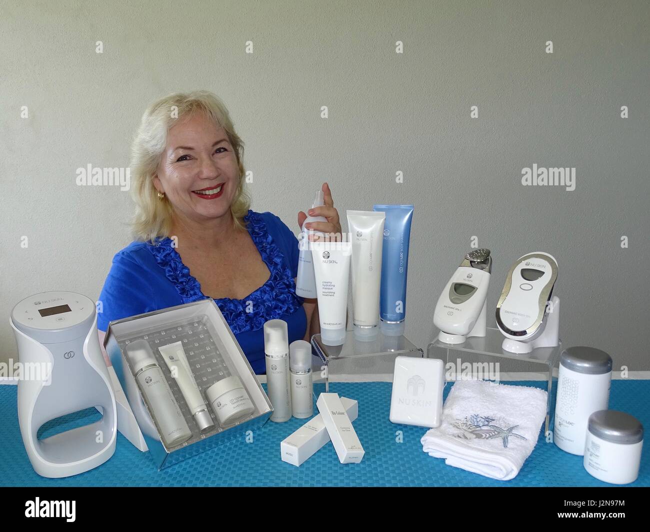 A women selling beauty products Stock Photo - Alamy