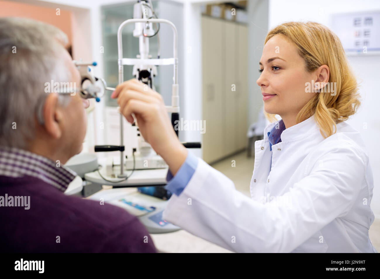 Optical instruments hi-res stock photography and images - Alamy