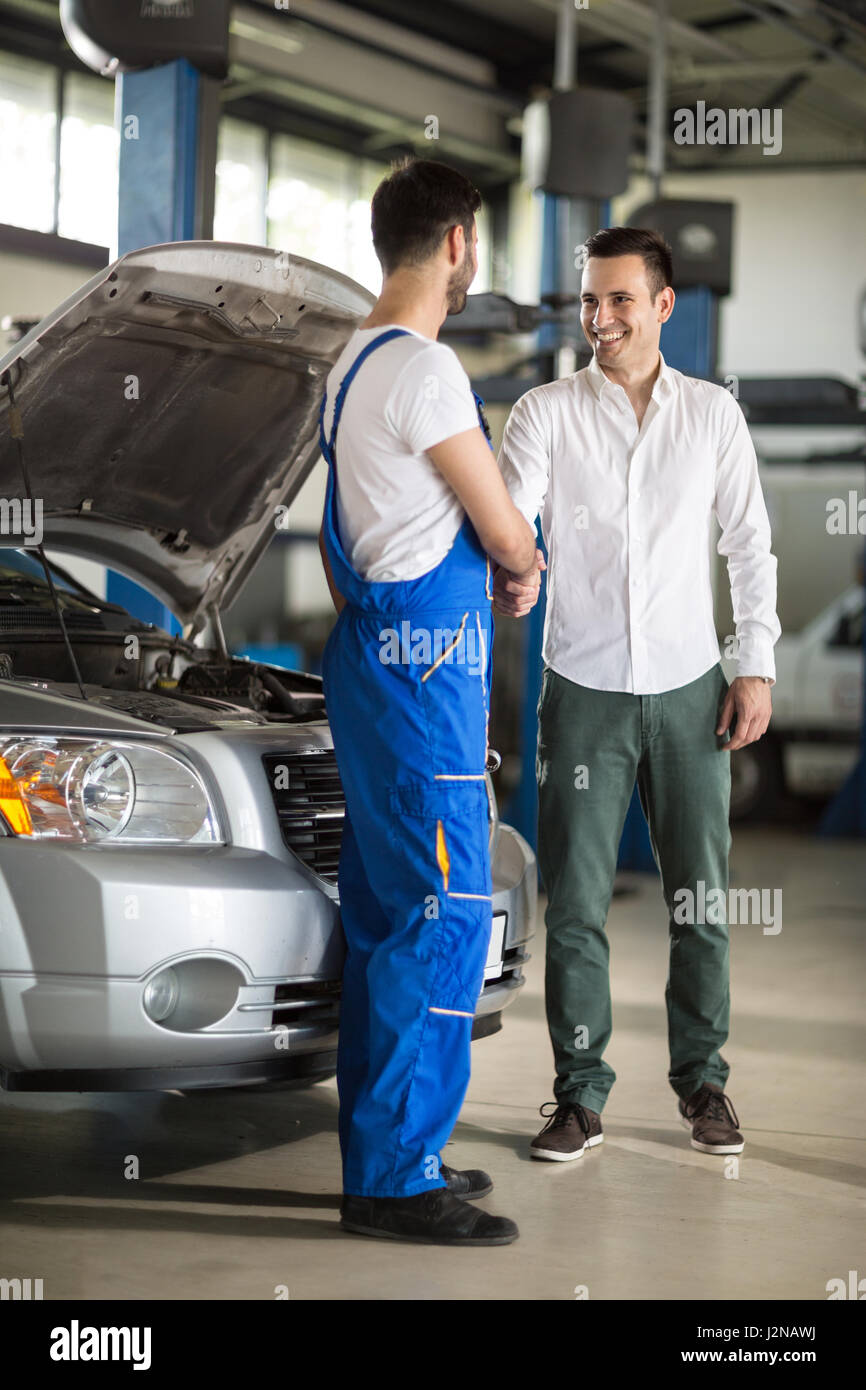 Client auto hi-res stock photography and images - Alamy