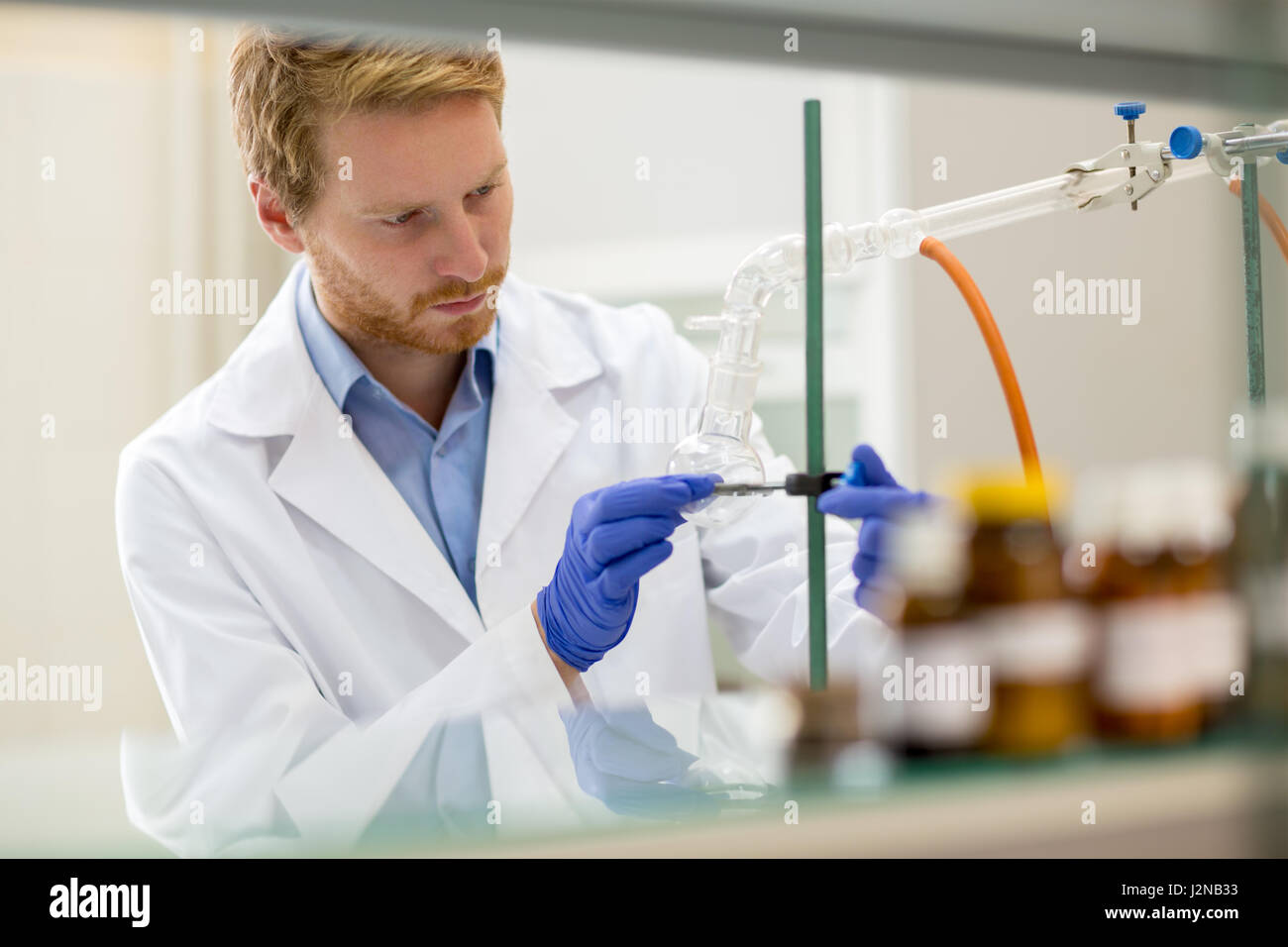 Laboratory instrument hi-res stock photography and images - Alamy