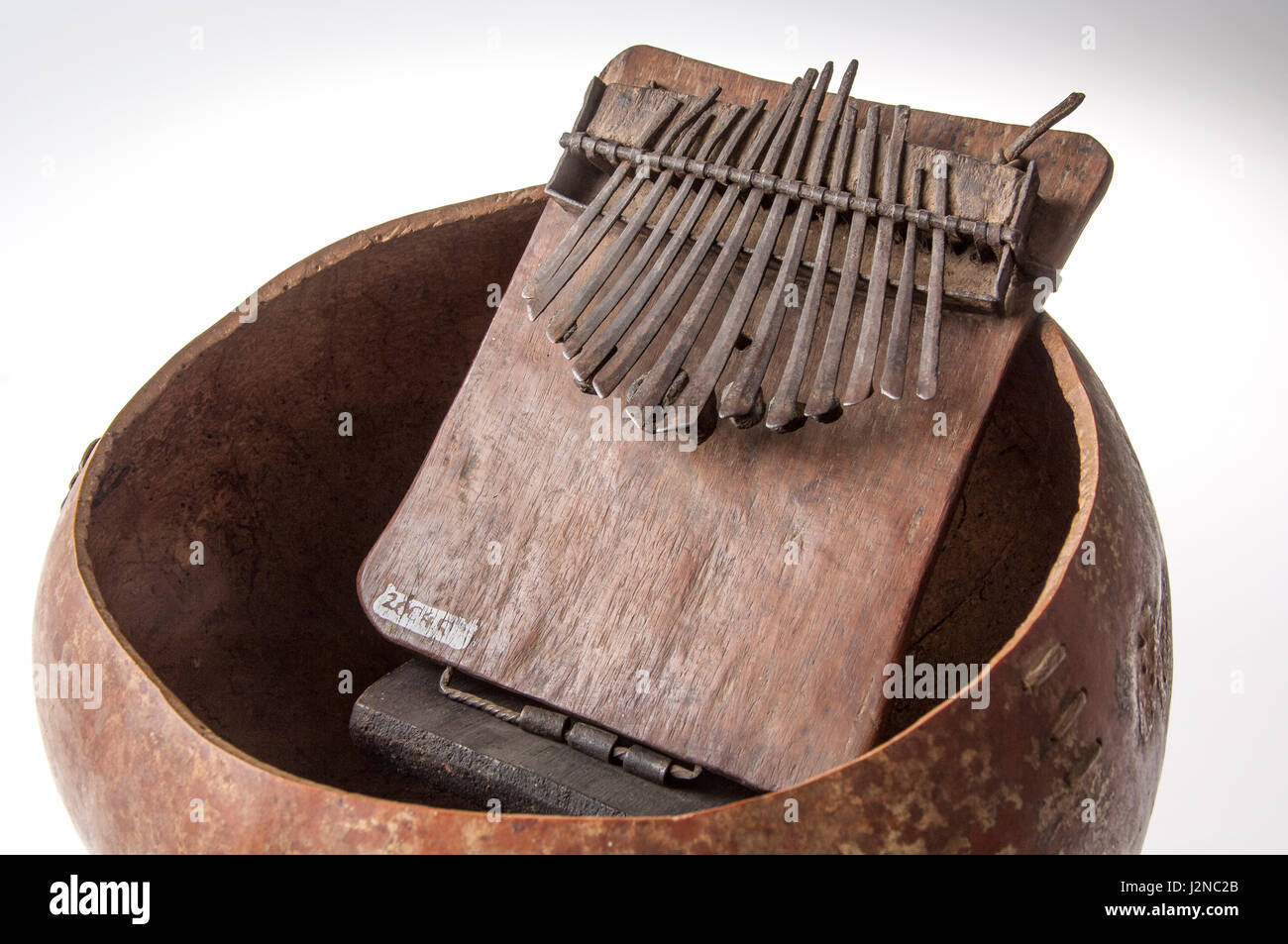 African tuned percussion hi-res stock photography and images - Alamy