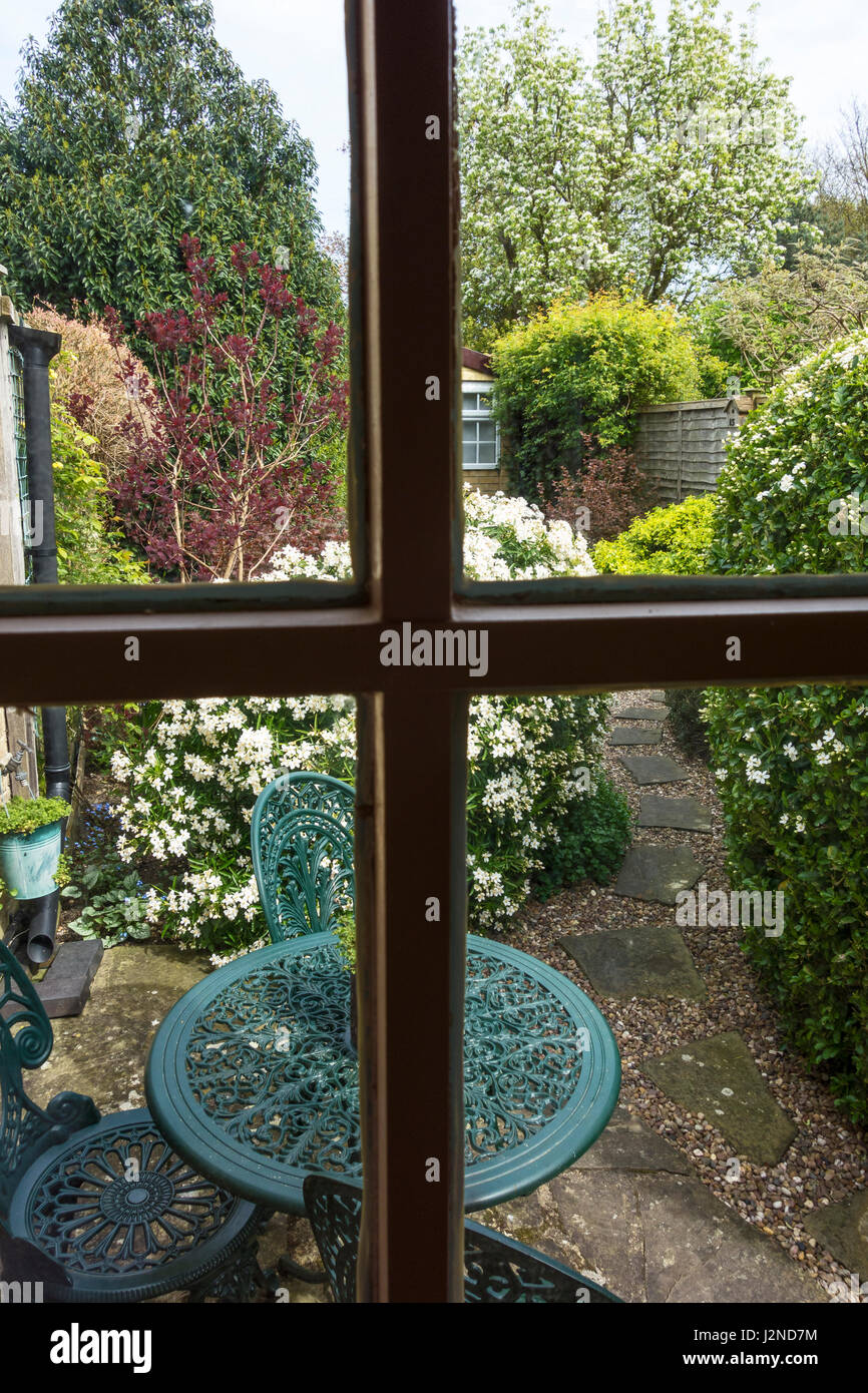 Garden through window hi-res stock photography and images - Alamy
