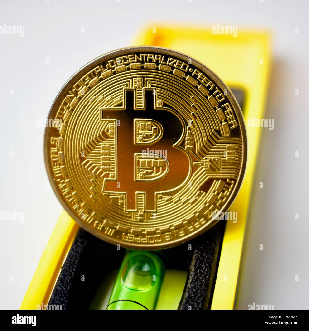 Bitcoin scale hi-res stock photography and images - Alamy
