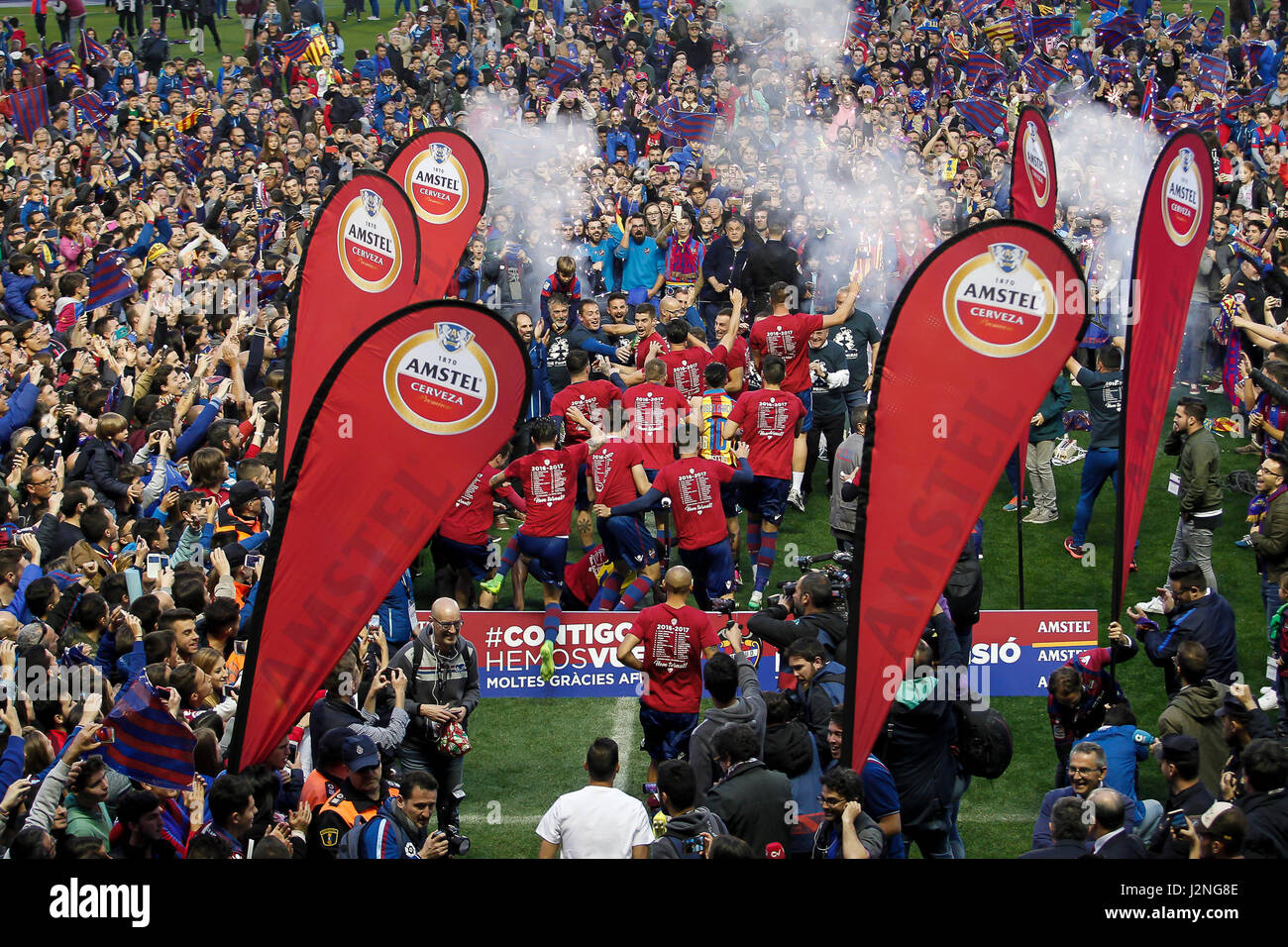 Valencia, Spain. 29th Apr, 2017. Levante UD players celebrate after the ...
