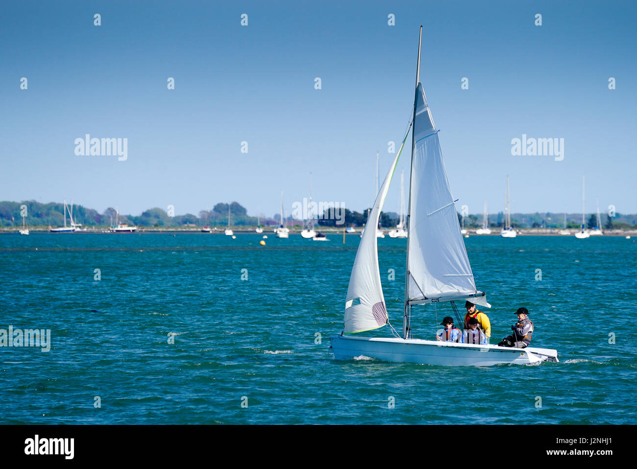 Langstone High Street, Havant. 29th April 2017. Beautiful spring ...