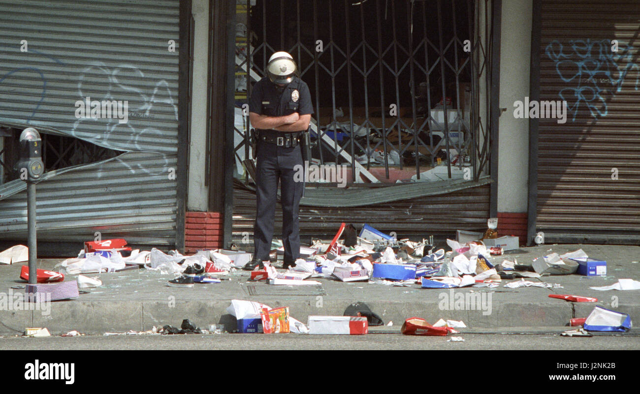 1992 los angeles riots hi-res stock photography and images - Alamy