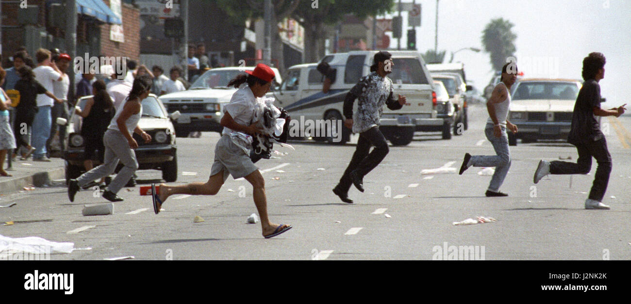 1992 riots in los angeles hi-res stock photography and images - Alamy