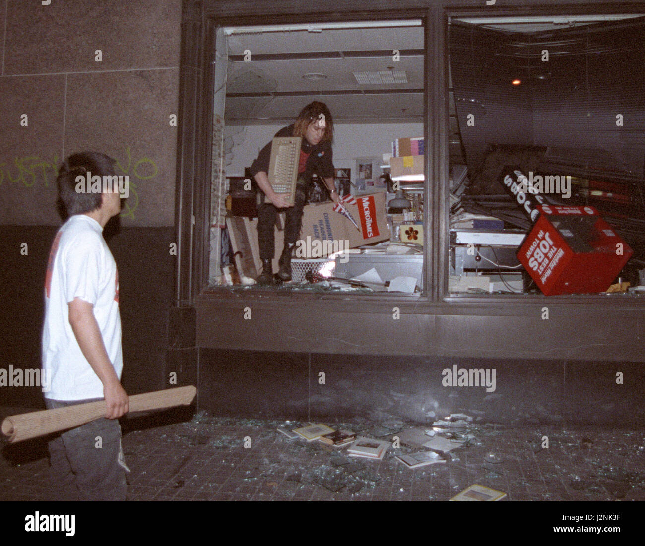 Los angeles riots hi-res stock photography and images - Alamy