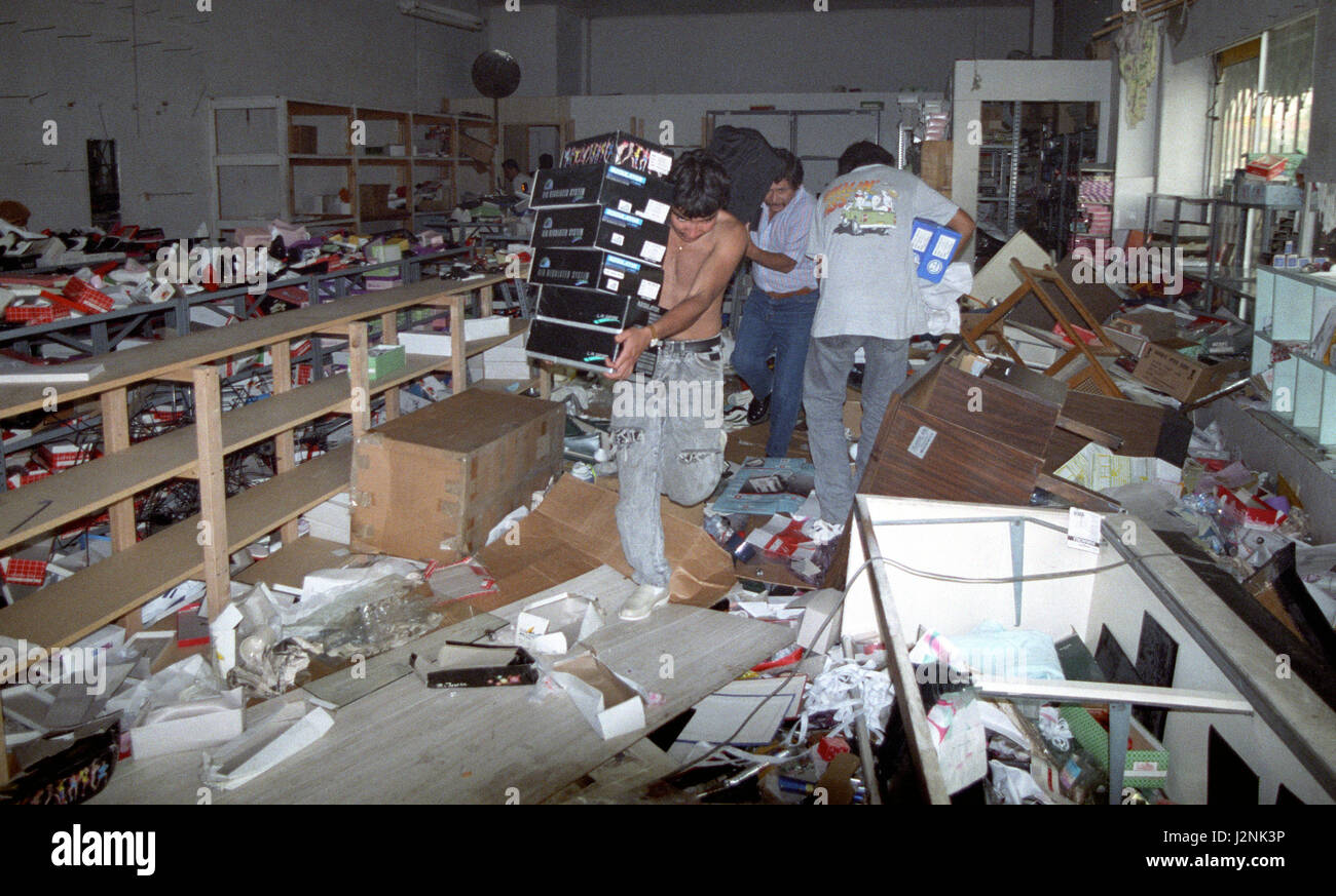 1992 los angeles riots hi-res stock photography and images - Alamy