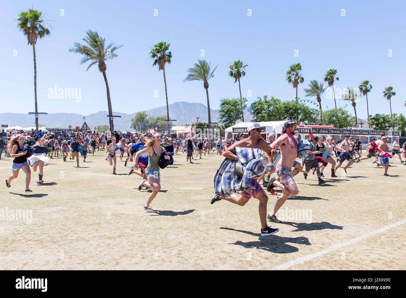 April 29, 2017 - Indio, California, U.S - General admission fans race ...