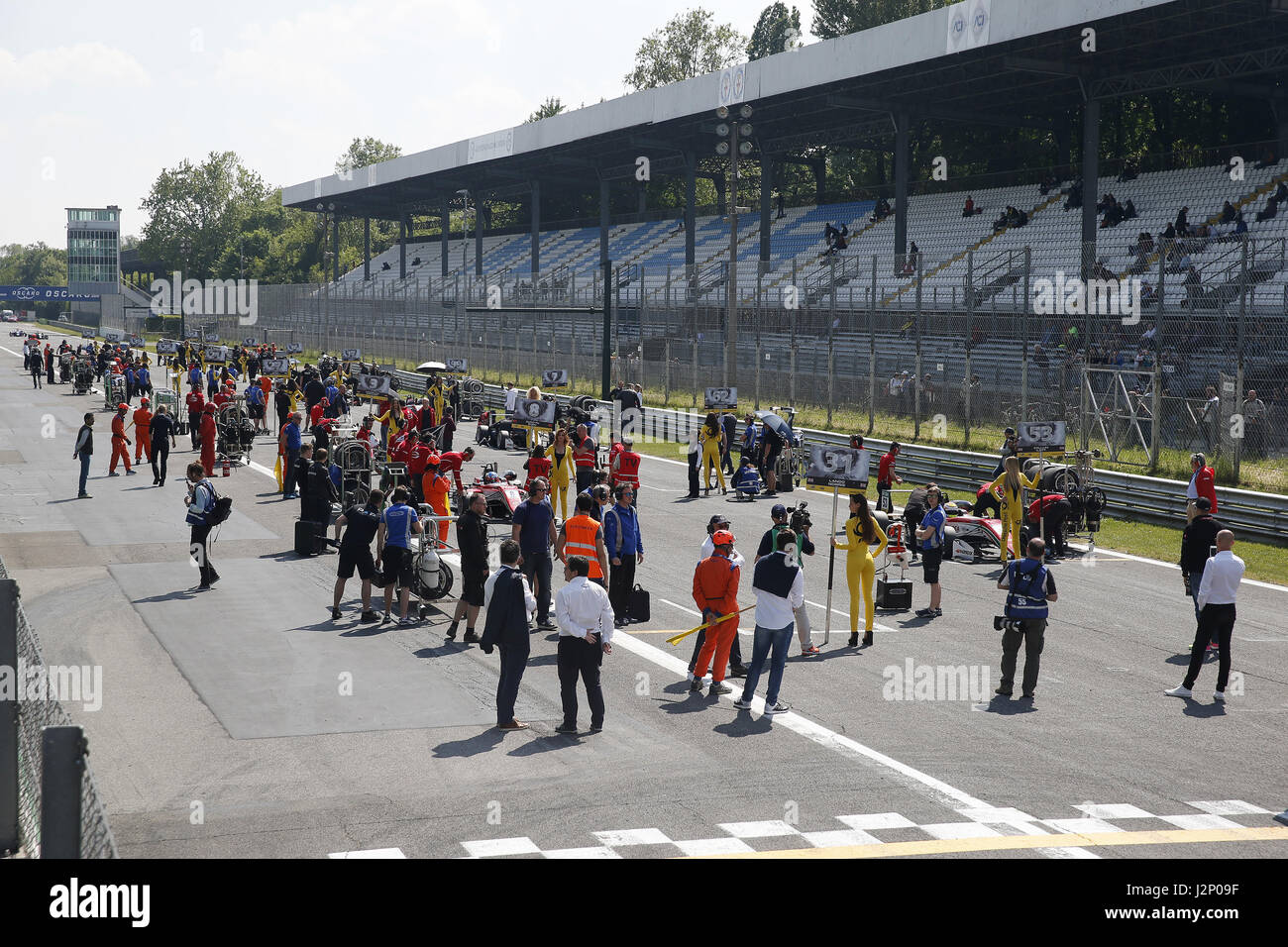 Monza, Italy. 30th Apr, 2017. Starting grid, FIA Formula 3 European ...