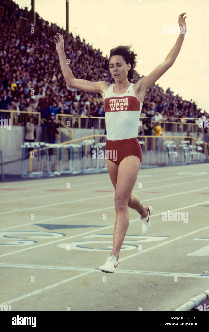 Mary Decker breaks the world record in the 5000 meters t the 1982 Pre ...