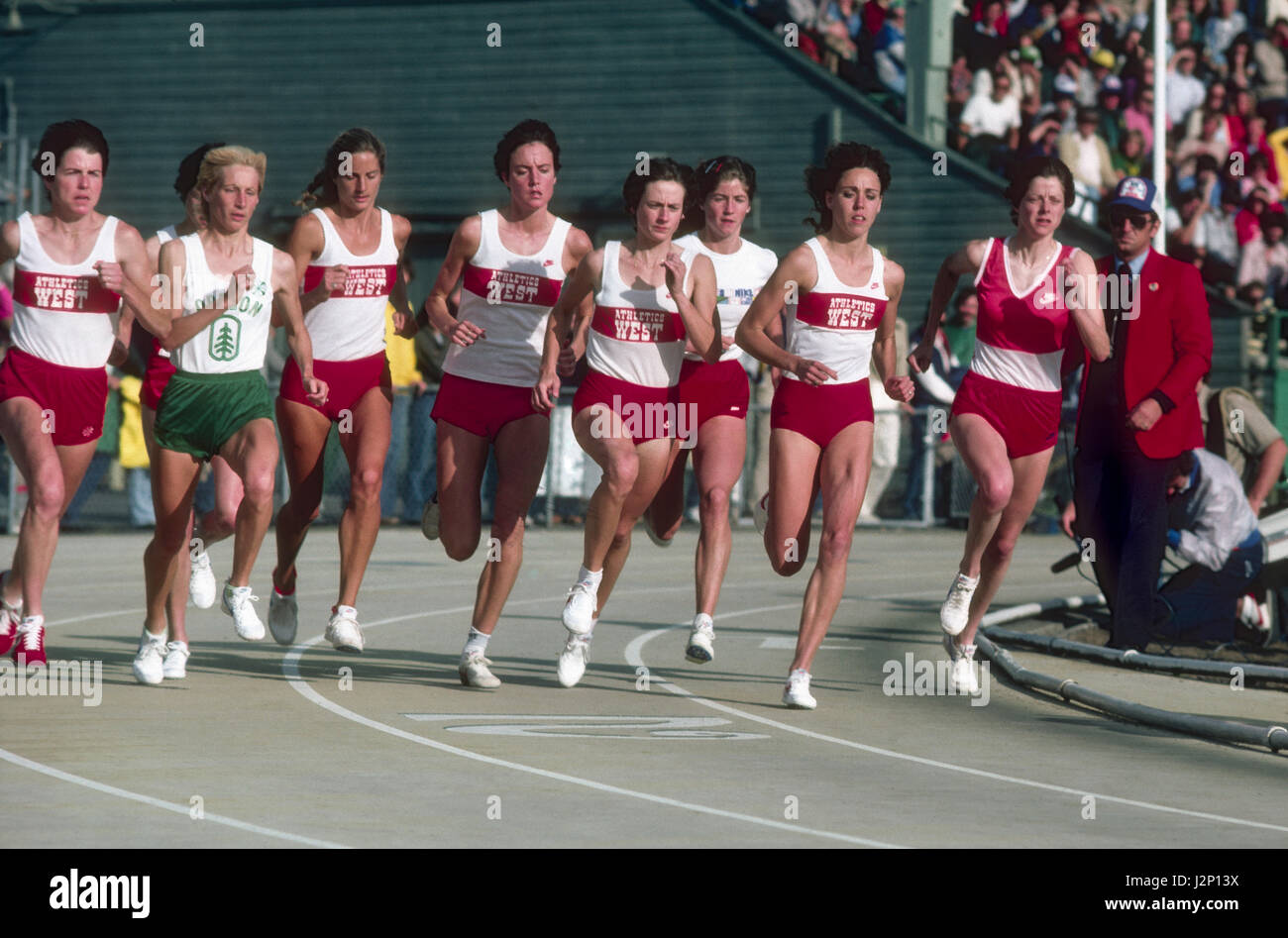 Mary Decker competing in the 1982 Pre Classic Stock Photo - Alamy
