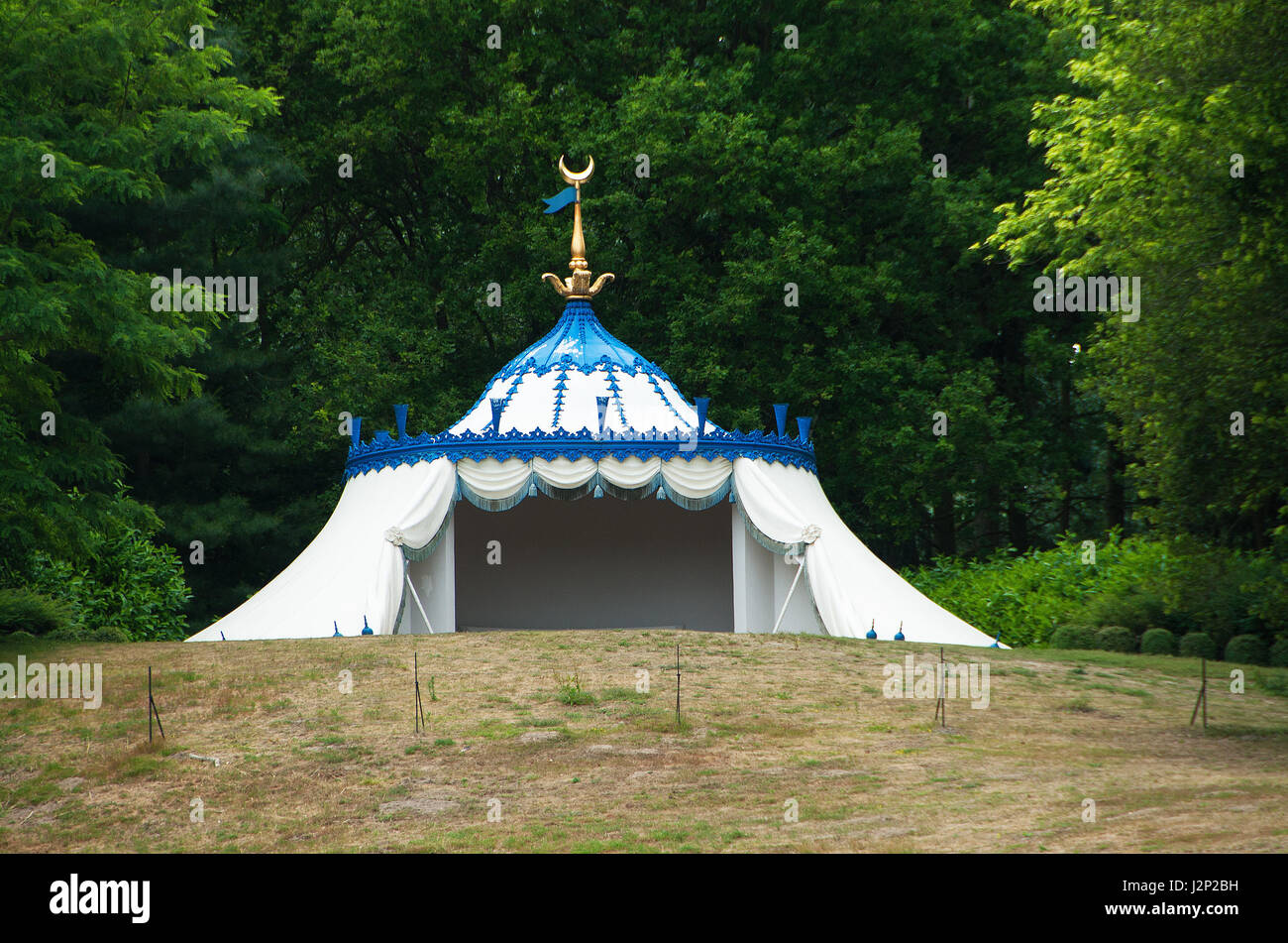 Turkish tent hi-res stock photography and images - Alamy