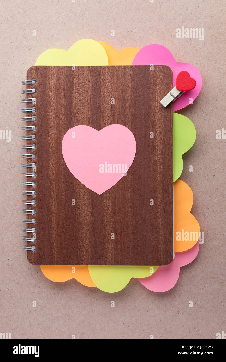 Notepad heart shaped notes hi-res stock photography and images - Alamy