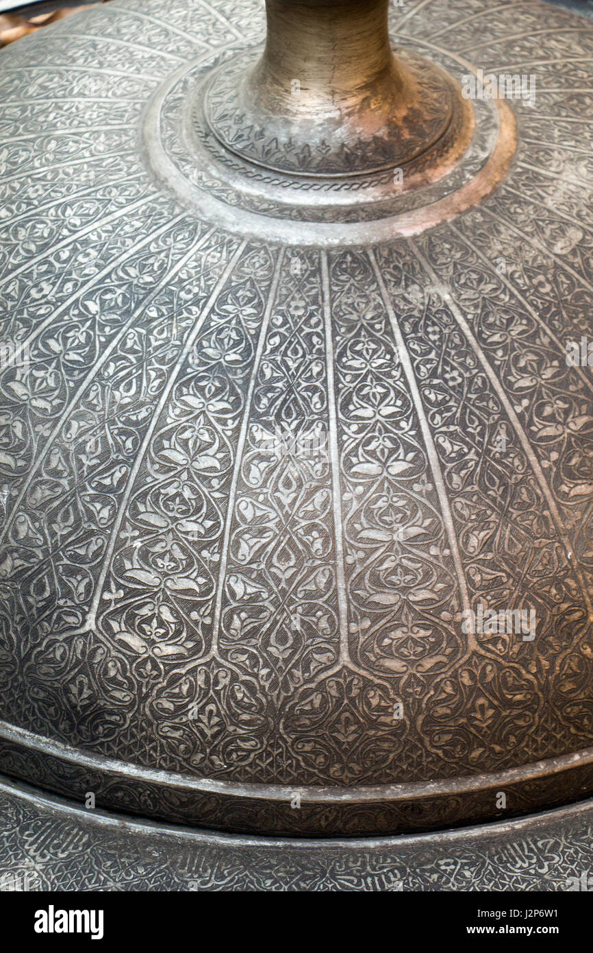 Example of Ottoman art patterns applied on metals Stock Photo - Alamy
