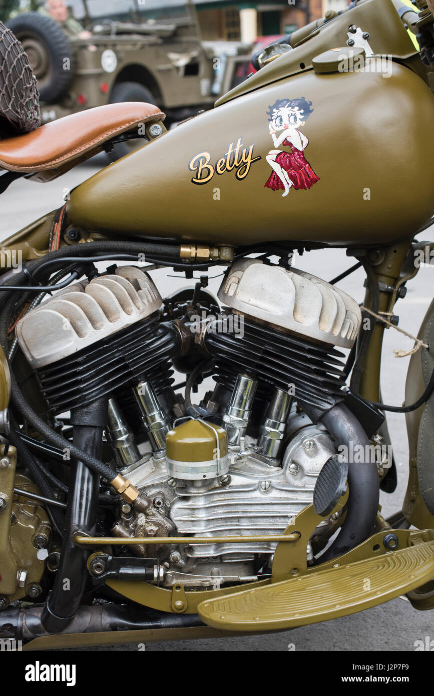 1942 Vintage Harley Davidson Military Model 42WLC Motorcycle at ...