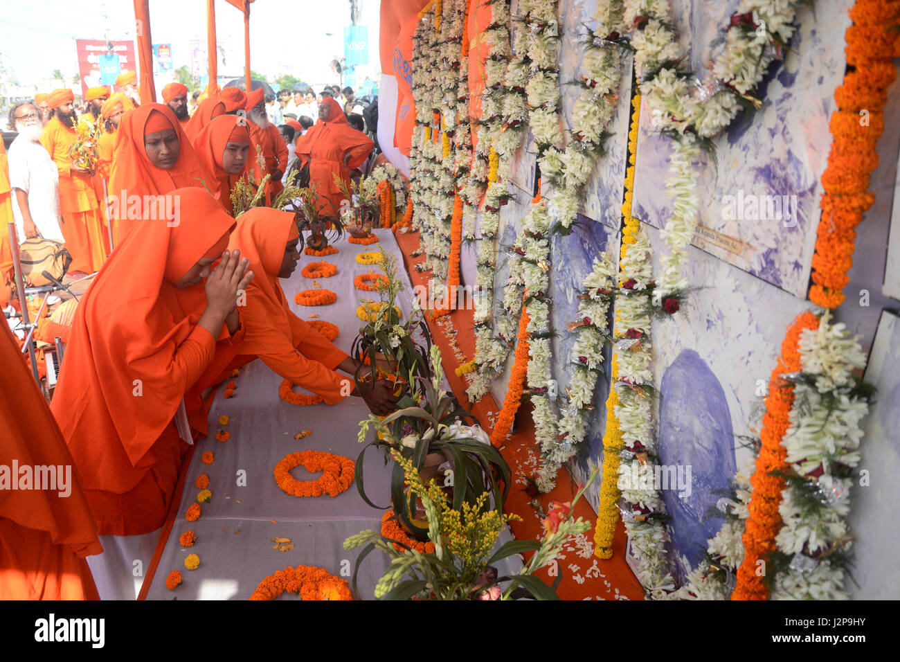 Ananda Marg activist pay tribute to the Dadhichis or Saint with flower ...