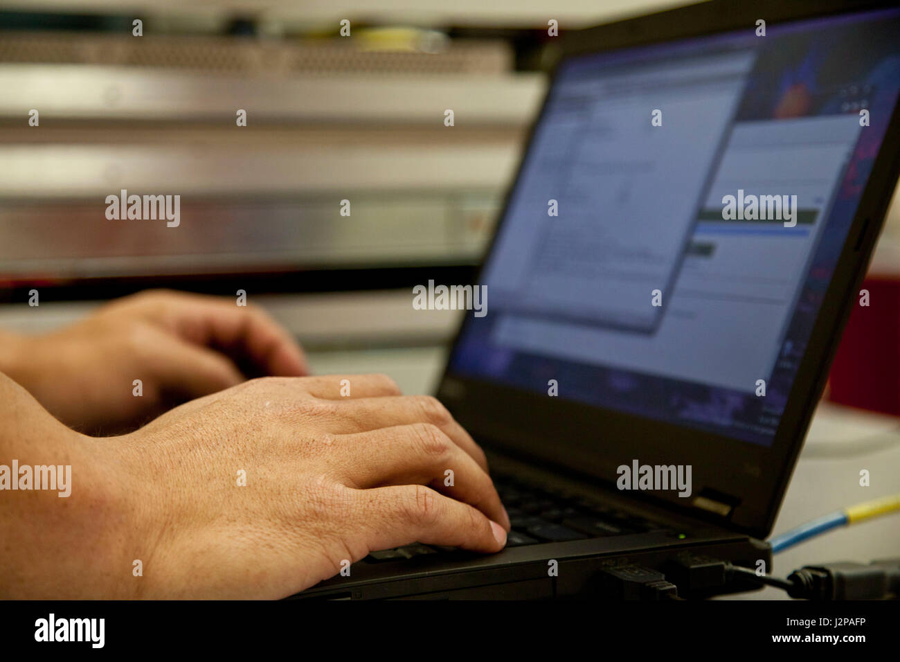 Ground electronics maintenance hi-res stock photography and images - Alamy
