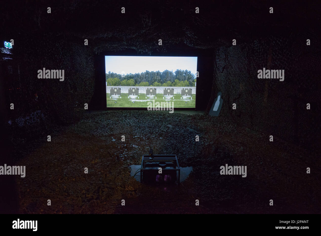 Est ii engagement skills trainer ii hi-res stock photography and images ...